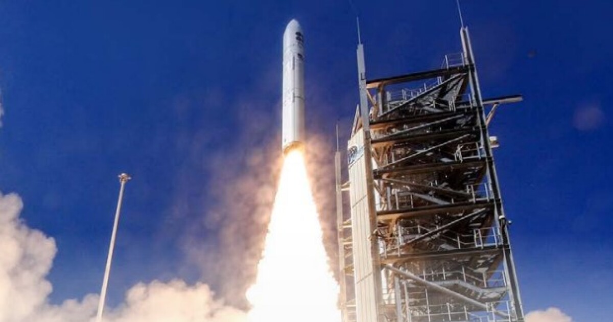 Minotaur IV launches from Vandenberg SFB for first time in 14 years