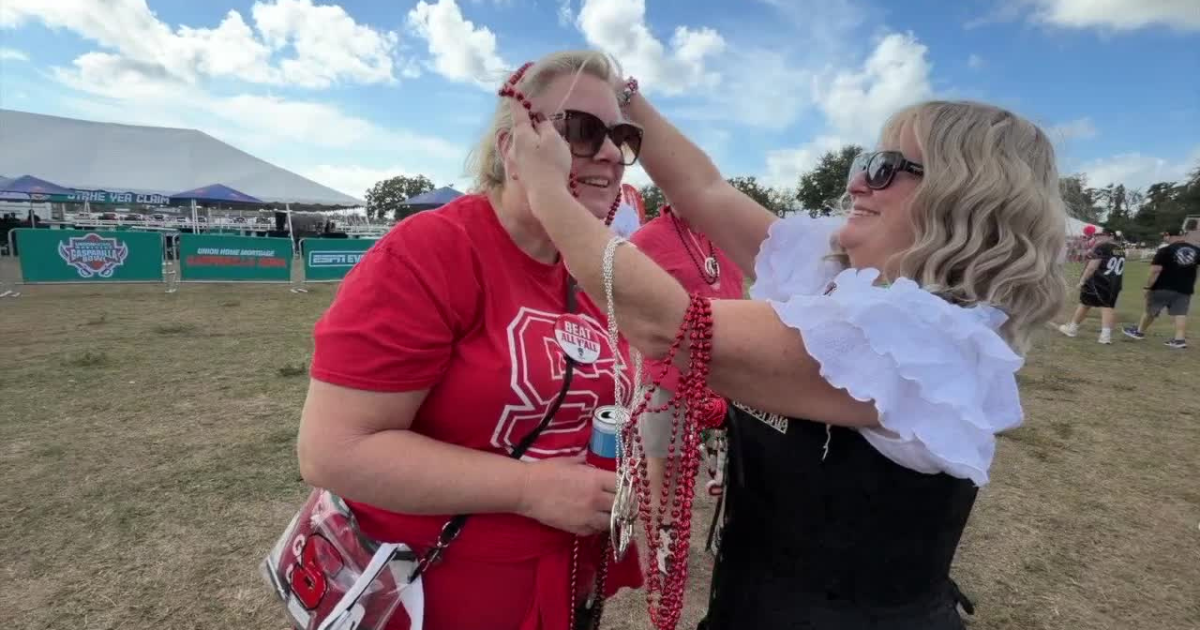 NC State, Memphis fans tailgate before Gasparilla Bowl at Raymond James ...