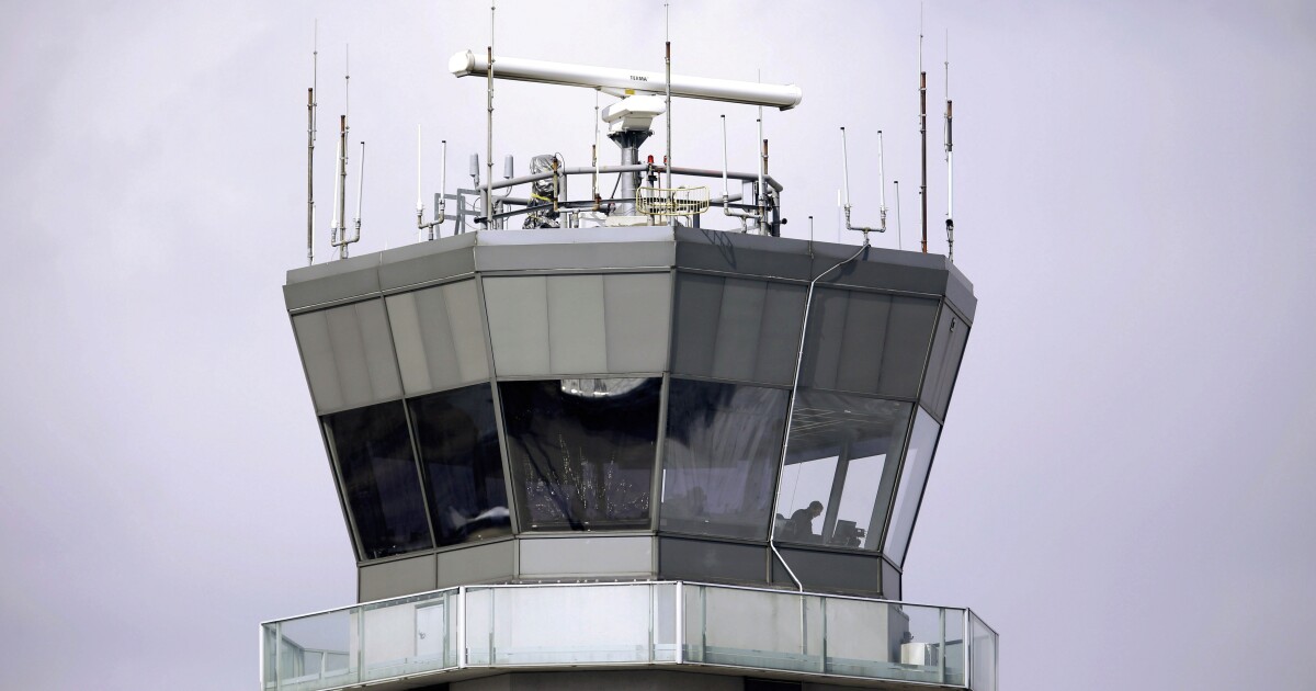 Congressional hearing highlights aging air traffic control system