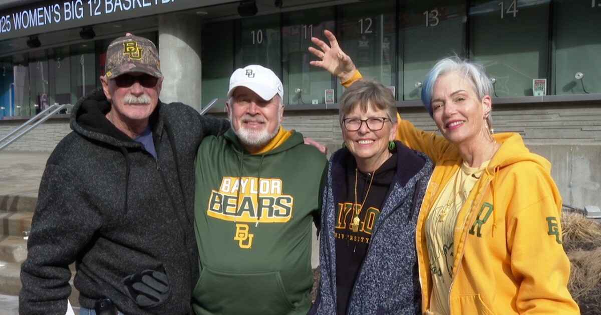 Baylor fans take part in Big 12 Championship festivities