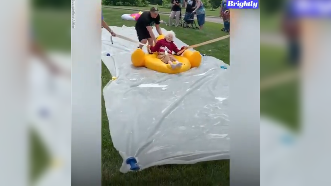 These adventurous senior citizens are living their best life on a DIY ...