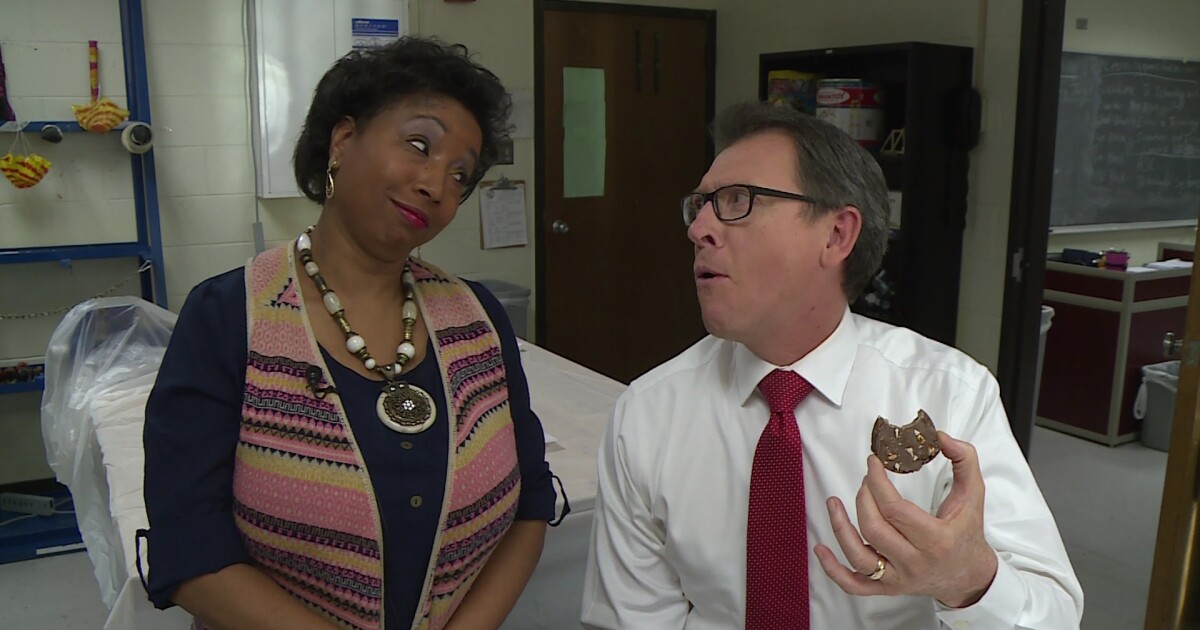 Eighth graders at Robious Middle get a sweet lesson in manufacturing