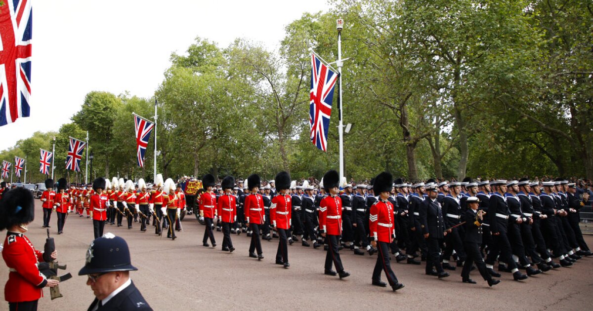 PHOTOS: Queen Elizabeth II's state funeral, procession