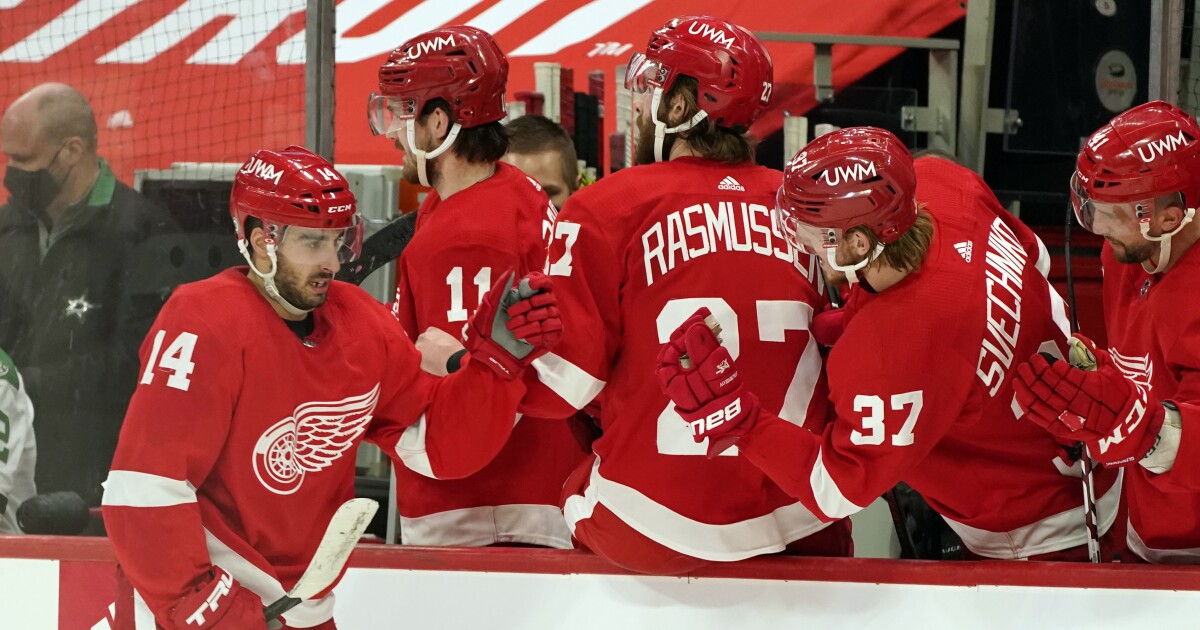 Robby Fabbri scores hat trick, Bernier hurt in Red Wings win