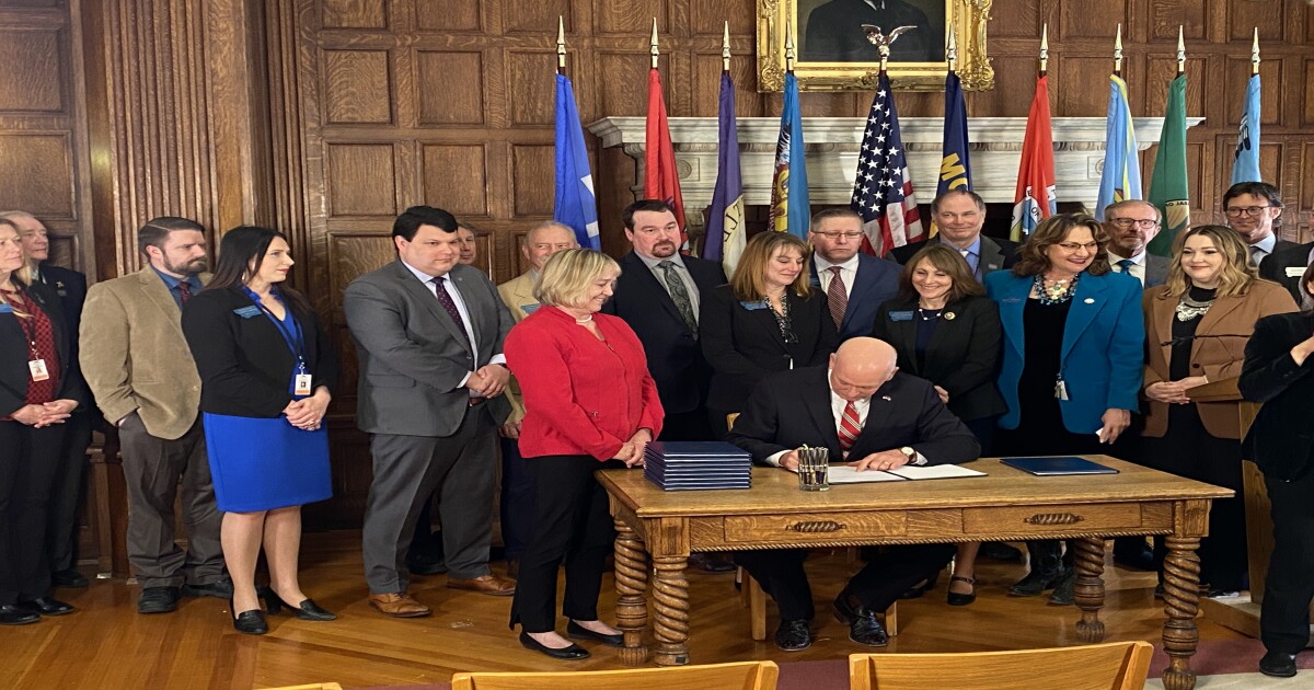 Gianforte holds signing ceremony for 10 bills in regulation-reform effort
