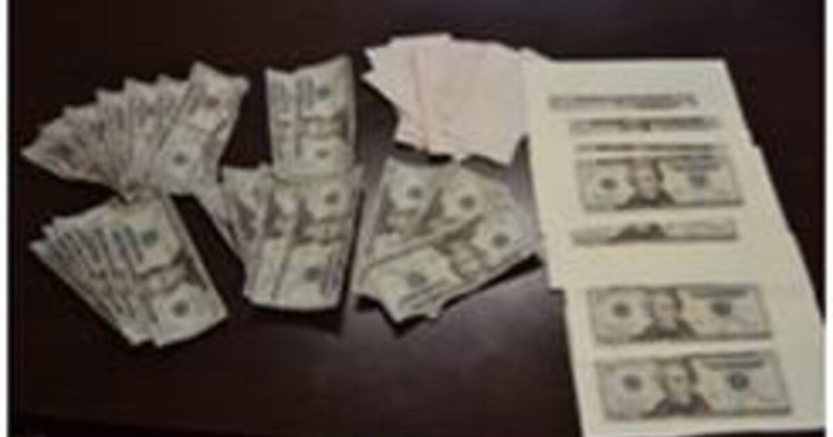 3 people accused of passing counterfeit money