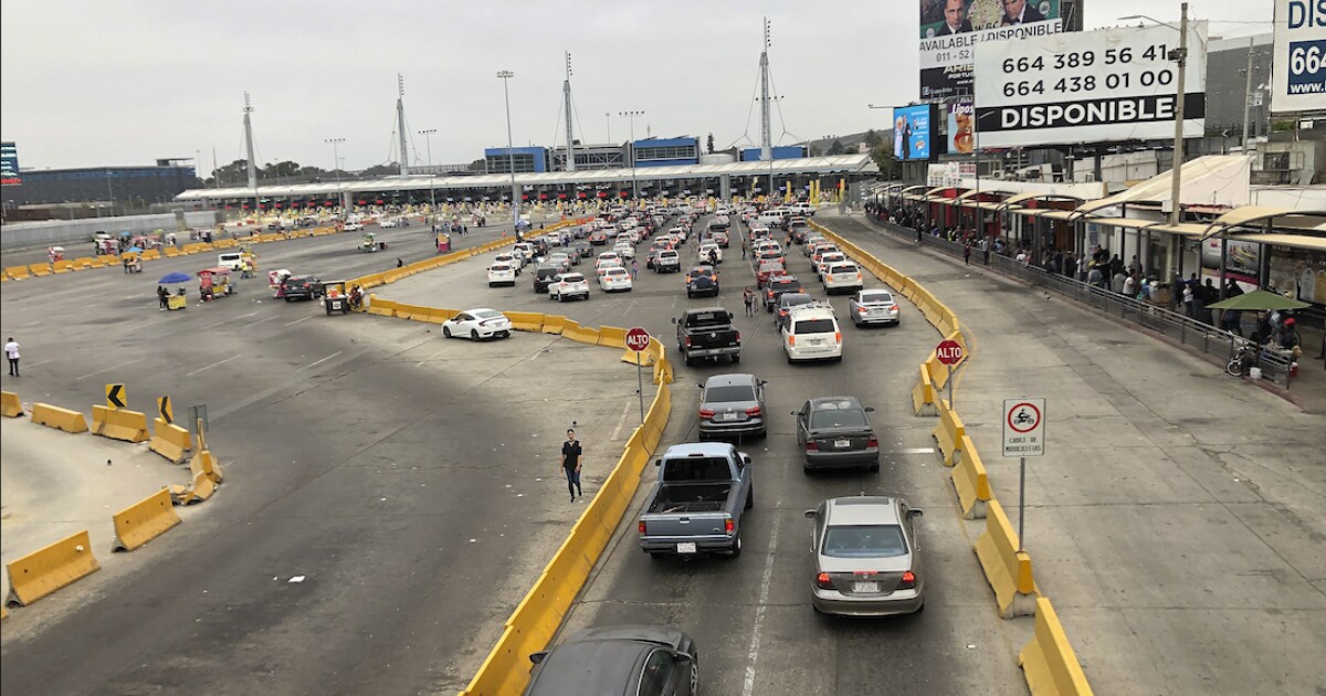 State Department downgrades its travel warning for Mexico