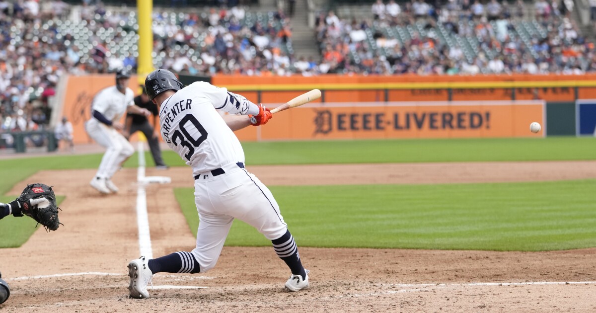 Tigers rally late to move closer to playoffs with 4-3 win over Rays