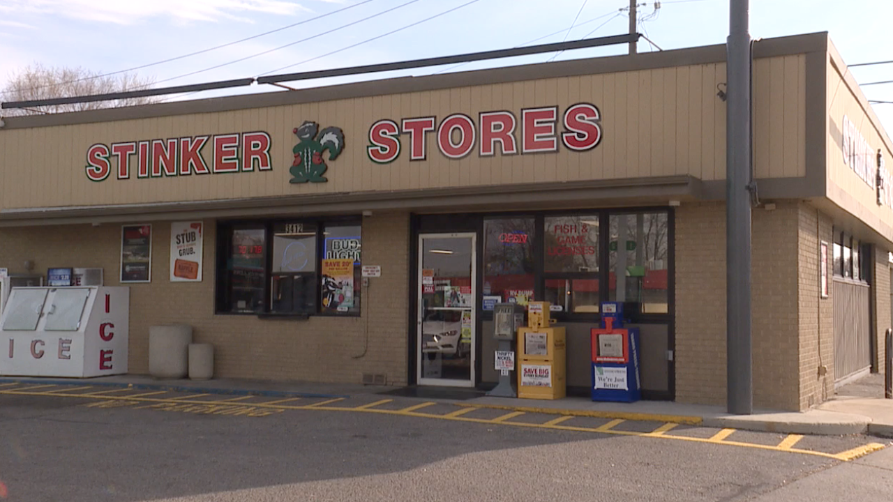 Stinker Stores launch another year of "Stomp Out Hunger"