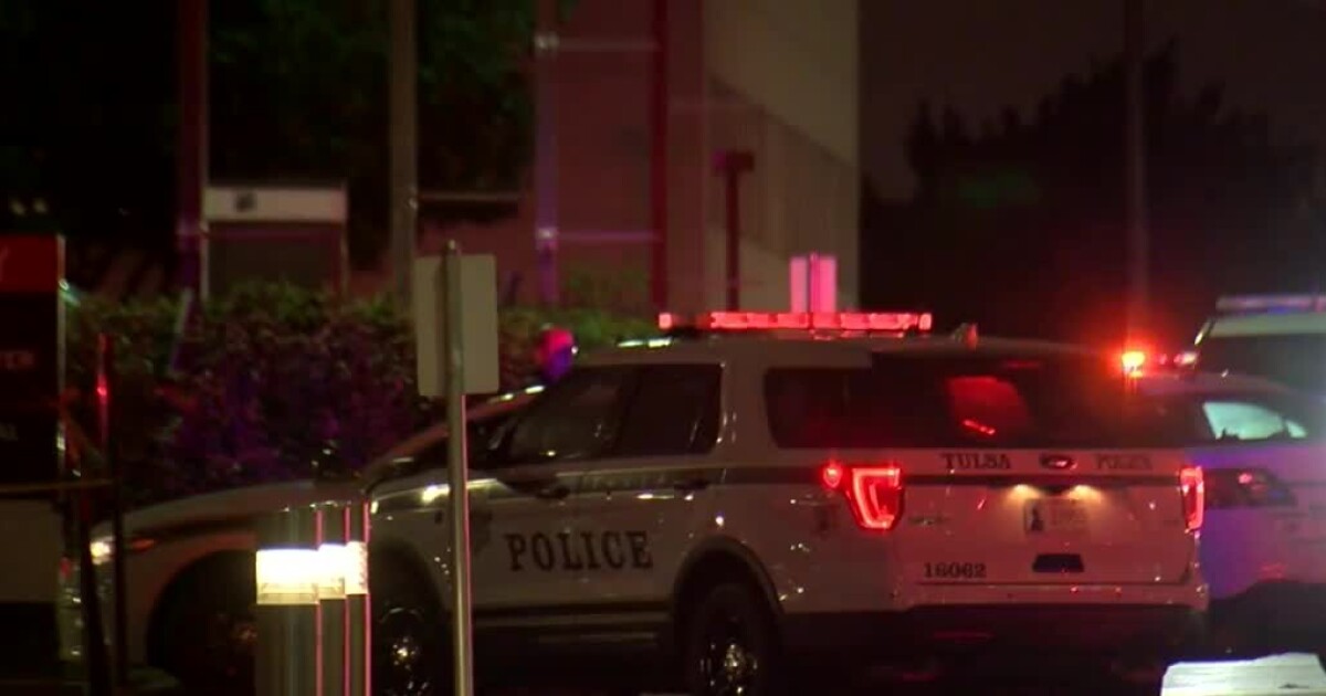 Shooting at Hillcrest Medical Center leaves suspect, security guard injured