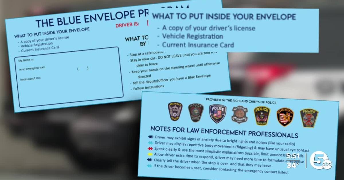 Mansfield police introduce Blue Envelope program for autistic drivers