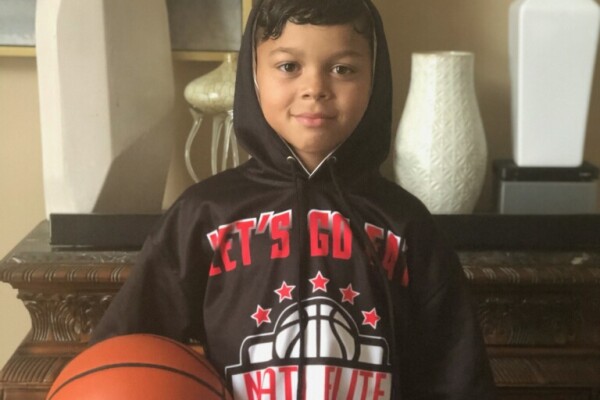 Even Shaquille O'Neal was no match for this young hoops star