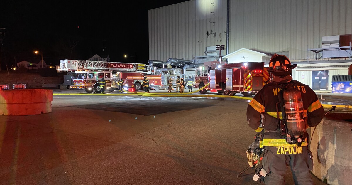 Multiple crews respond to fire at DeltaPlex Arena building Multiple crews respond to fire at DeltaPlex Arena building