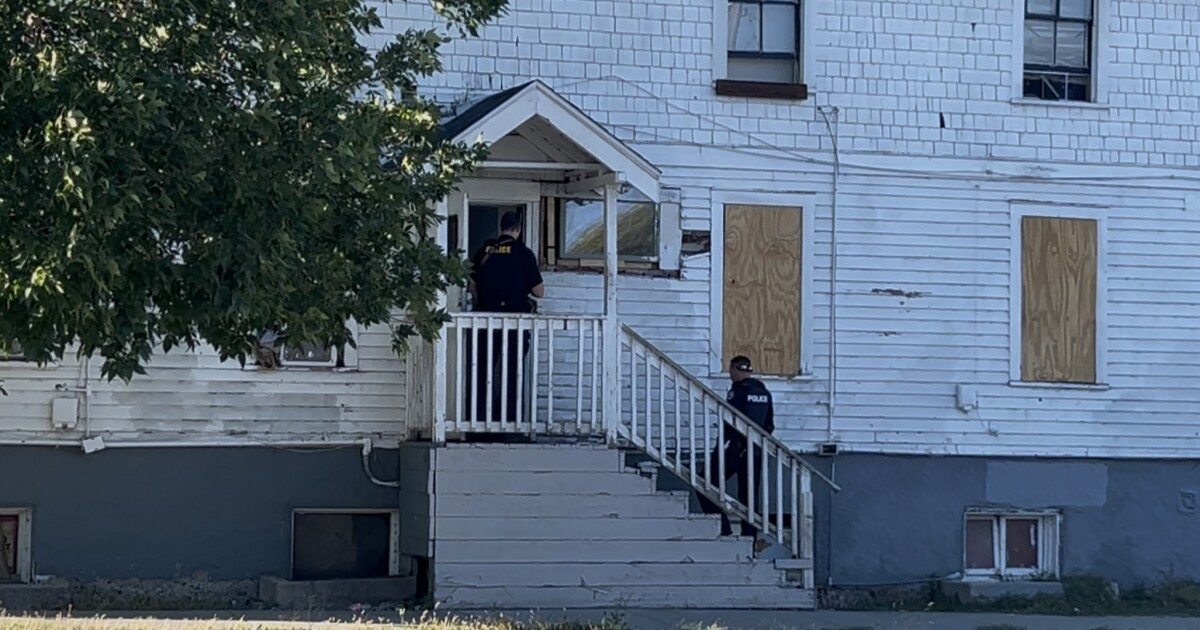 Billings police respond to shooting near Colonial Apartments