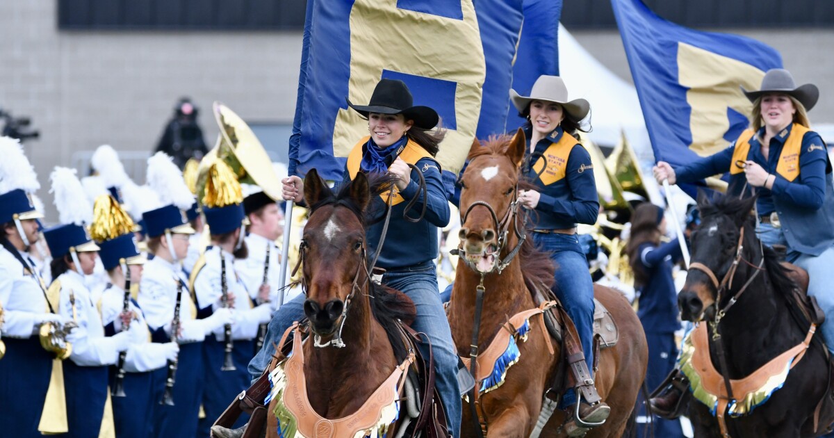 Montana State rodeo team to ride in inaugural parade Jan. 20 in ...