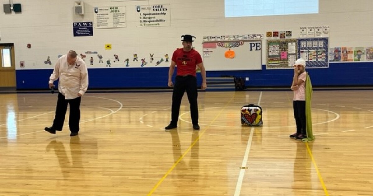 Group offers fun approach to standing up to bullying at elementary school