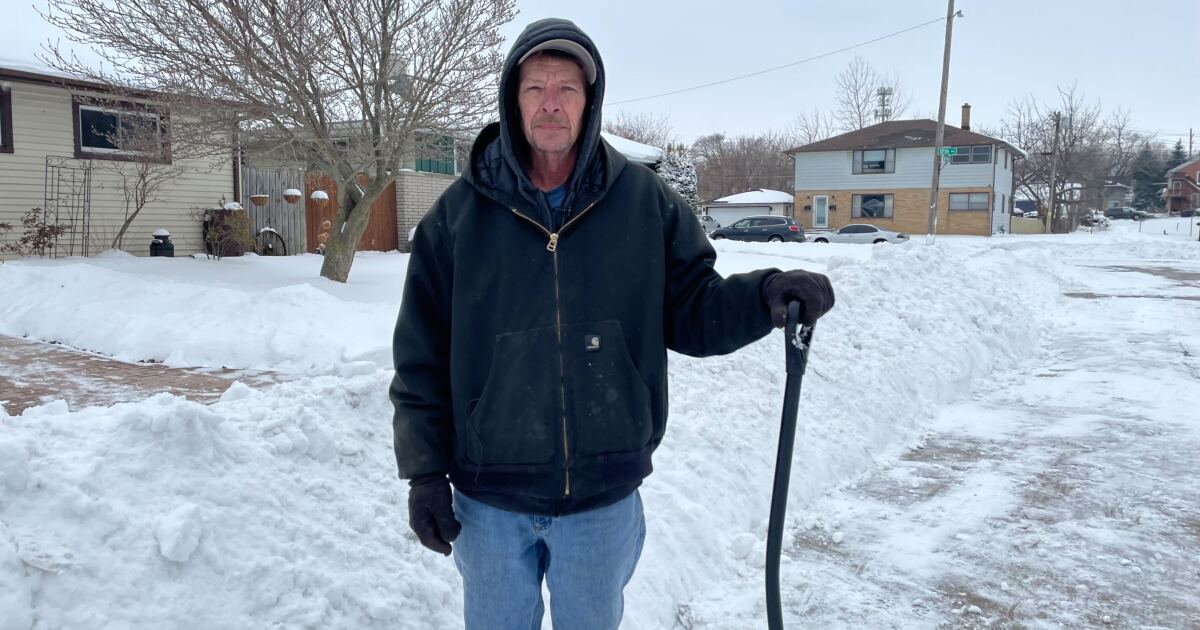 'Going out like a lion’: Racine residents deal with February snow