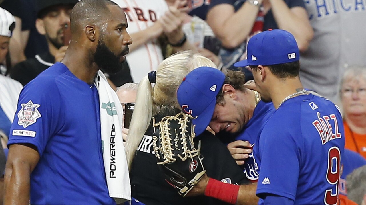 Cubs hitter breaks down after foul ball hits child in Houston