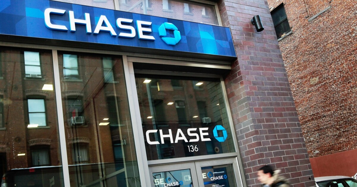 Chase Bank parent company sues customers for check fraud after viral ...