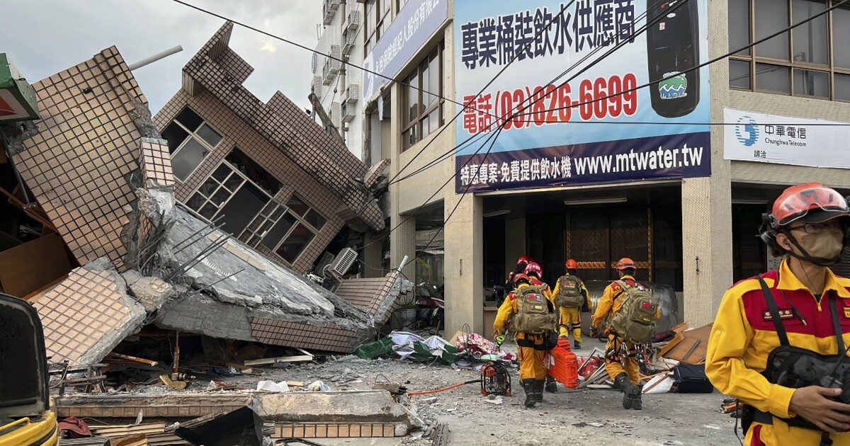 Strong quake kills 1, knocks house, derails train in Taiwan