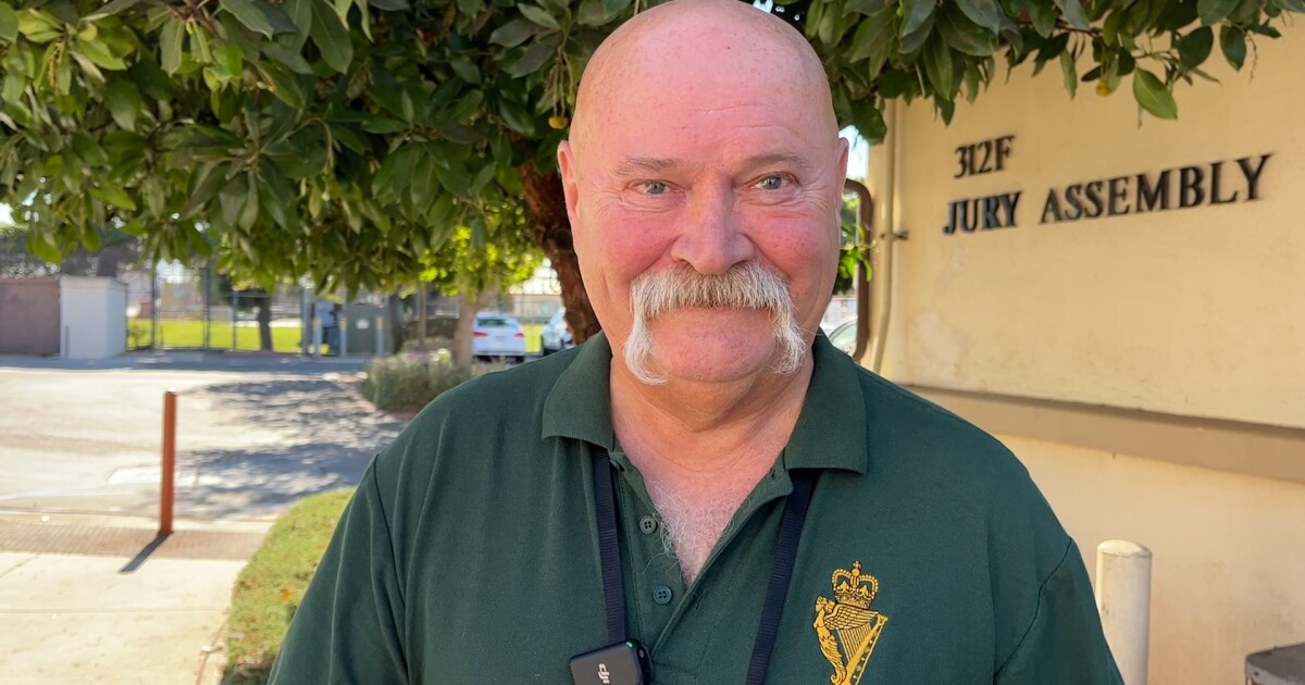 Security guard honored for heroic actions during courthouse explosion