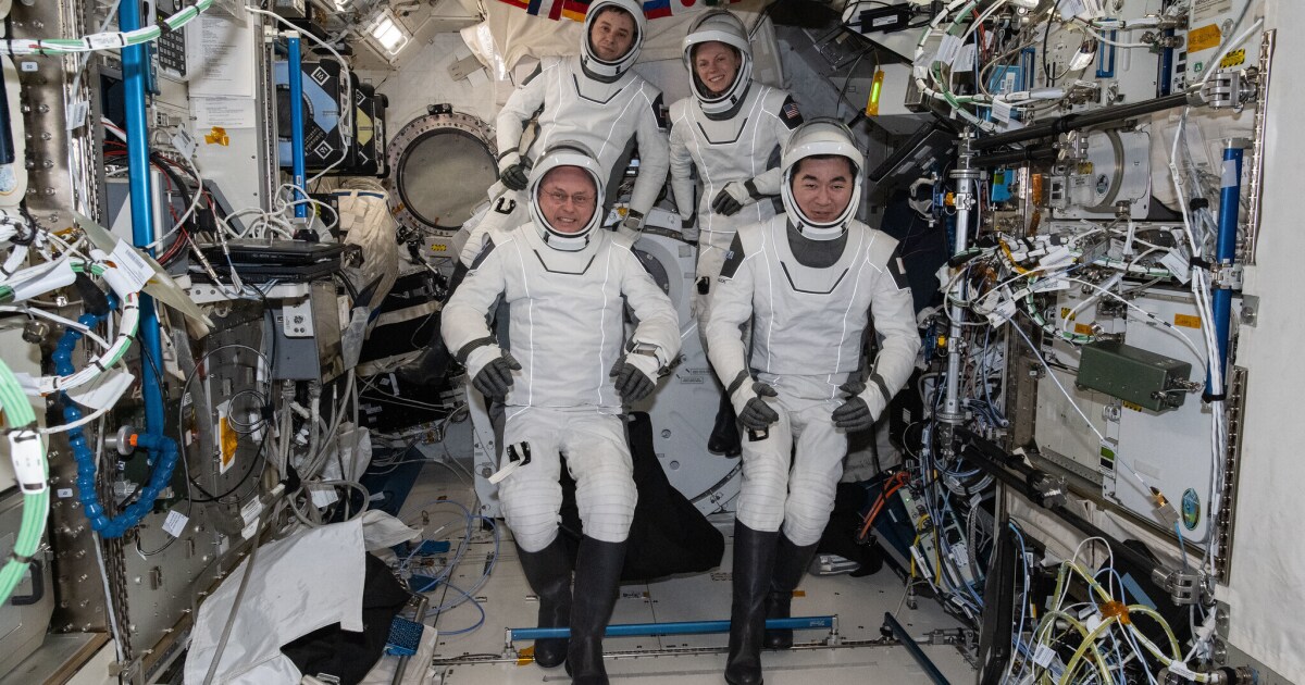 First medical evacuation from Space Station brings crew safely home