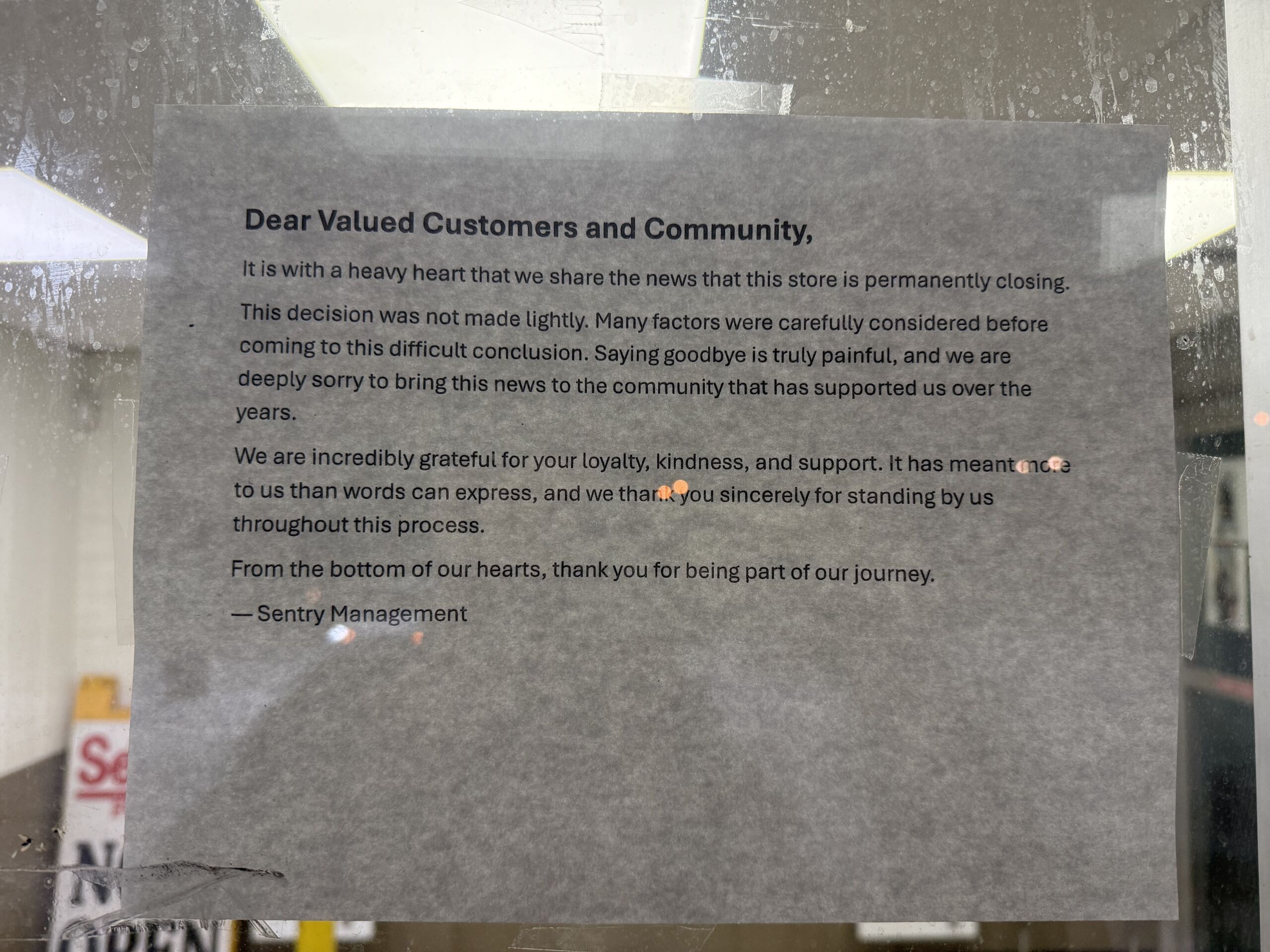 Shoppers adjust plans after MKE Sentry on Silver Spring announces closure