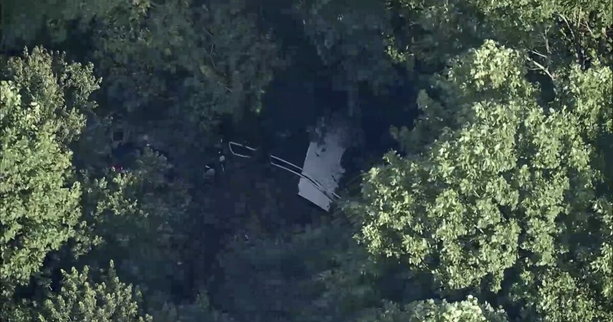 Suffolk-based skydiving plane crashes after takeoff from NJ airport