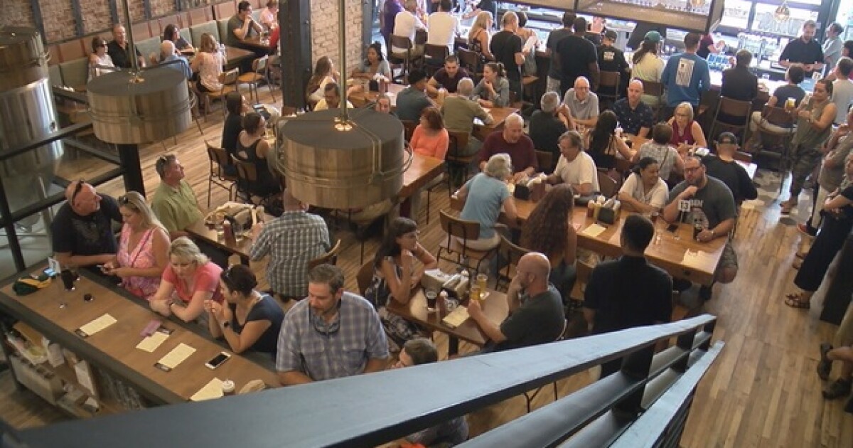 New downtown brewery celebrates grand opening