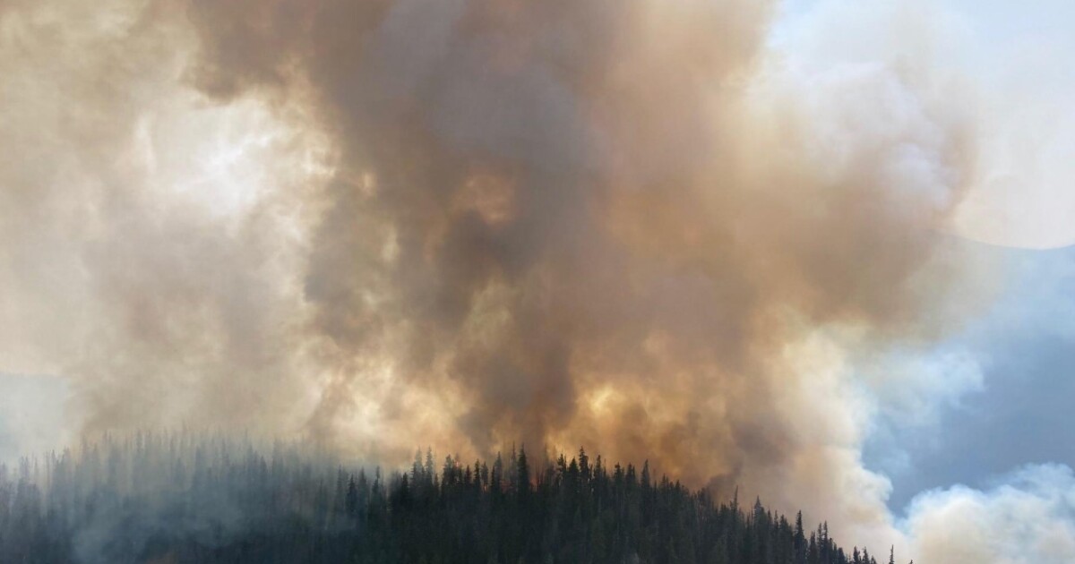 Hay Creek fire near Polebridge grows to 1,800 acres
