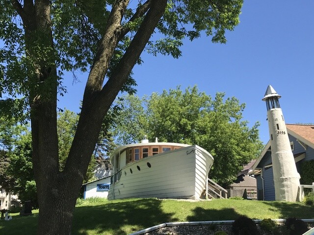 Milwaukee's iconic 'Boathouse' is now an Airbnb [PHOTOS]