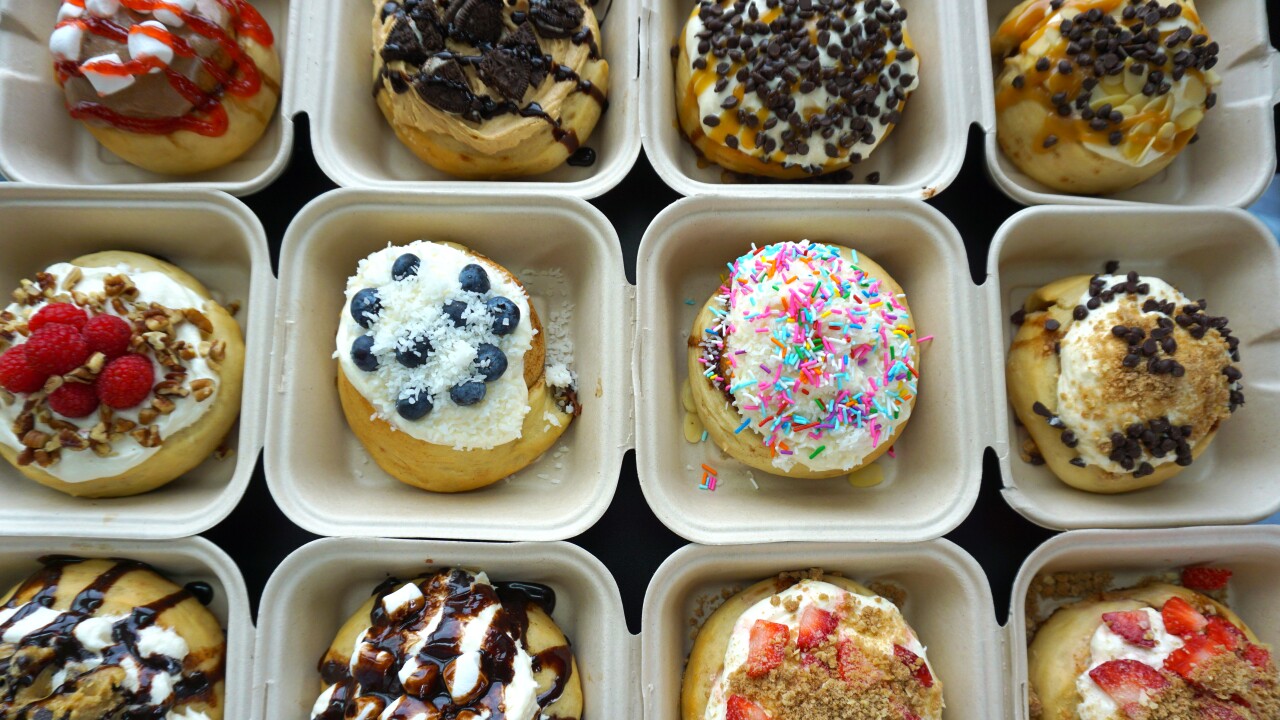 Cinnaholic: Make-your-own cinnamon roll shop opens July 12 in Gilbert ...