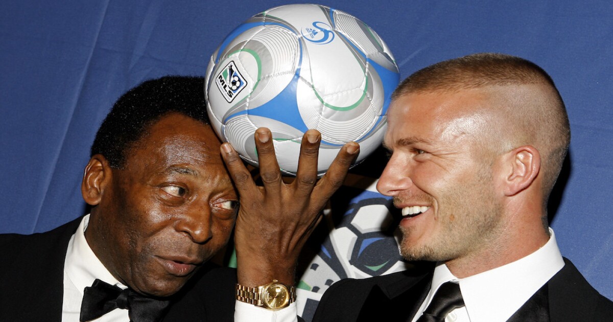 Pelé remembered for transcending soccer around world