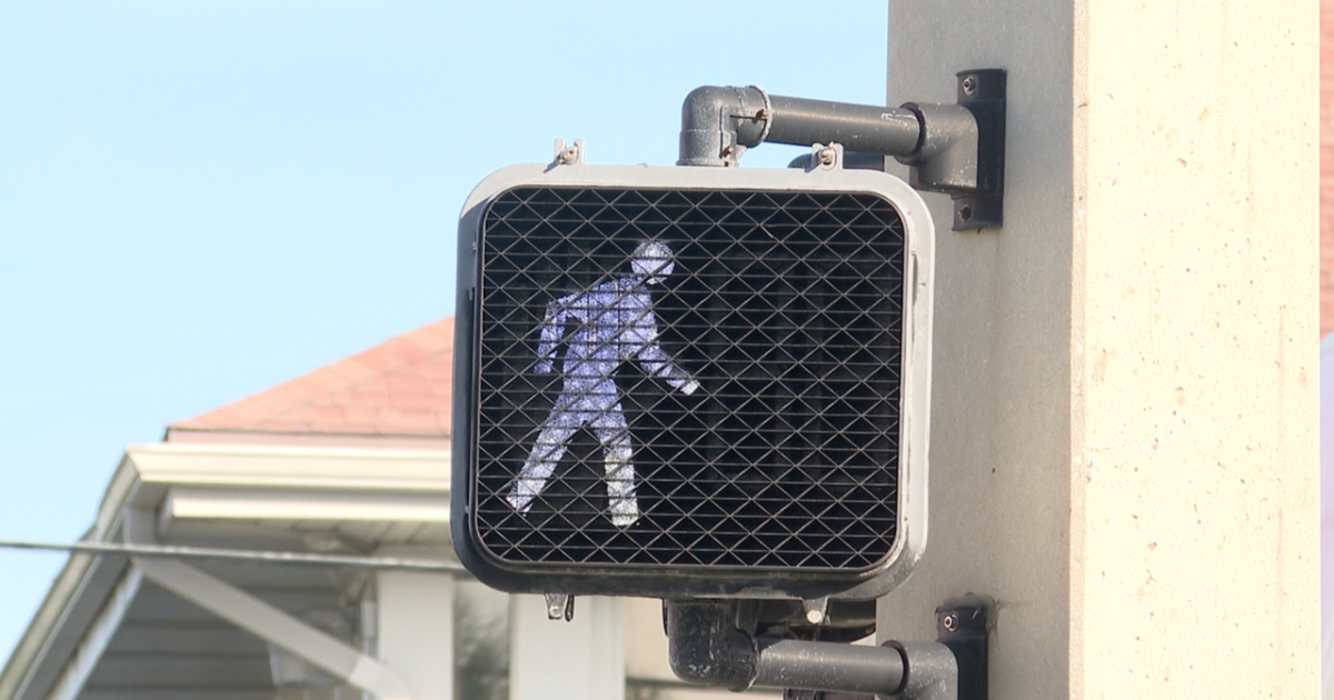 Disability advocates say Tampa needs more accessible crosswalks Disability advocates say Tampa needs more accessible crosswalks