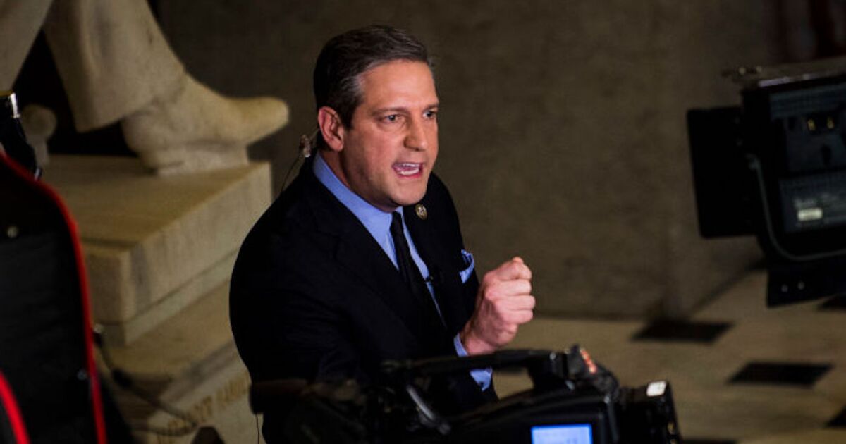 Ohio congressman joins crowded presidential race
