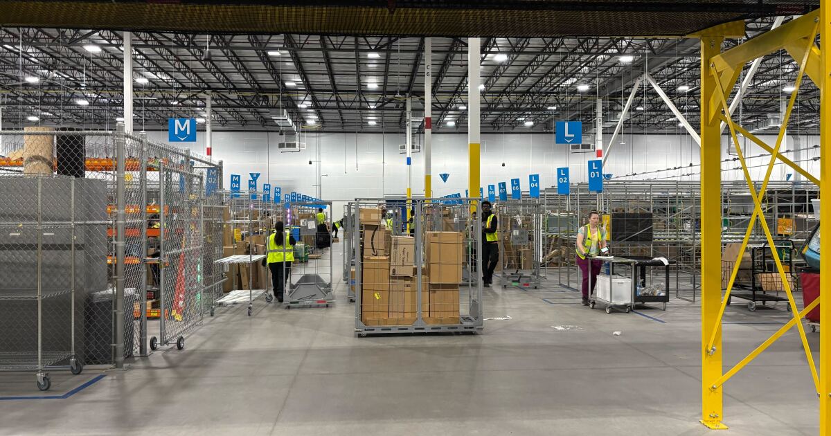 How Amazon's new Virginia Beach facility helps deliver packages faster
