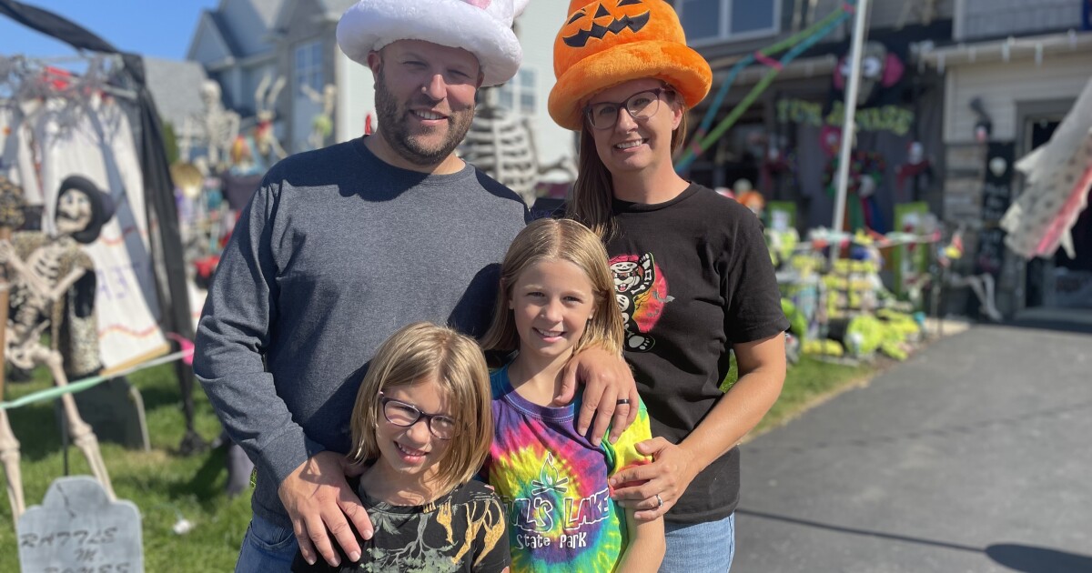 Mt. Pleasant family delights neighbors with massive Halloween display