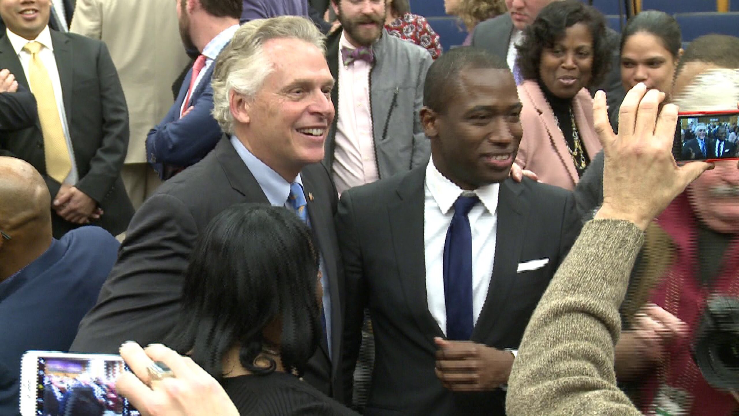 Richmond Mayor Levar Stoney officially announces a run for governor in 2025