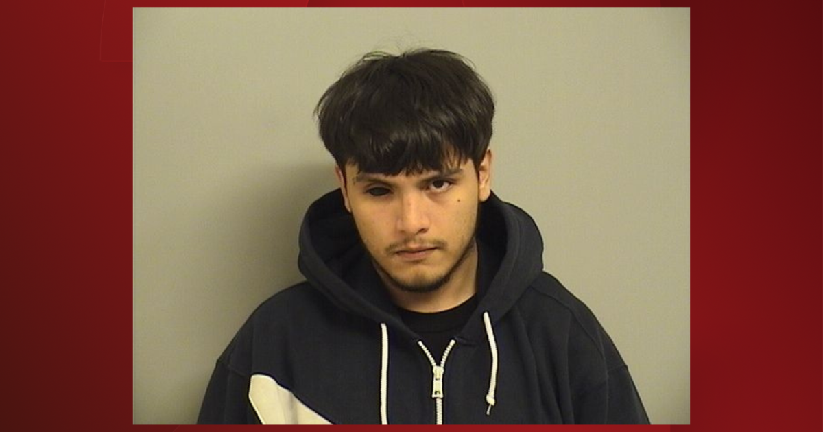 Man charged with kidnapping, domestic assault after fleeing from Tulsa deputies