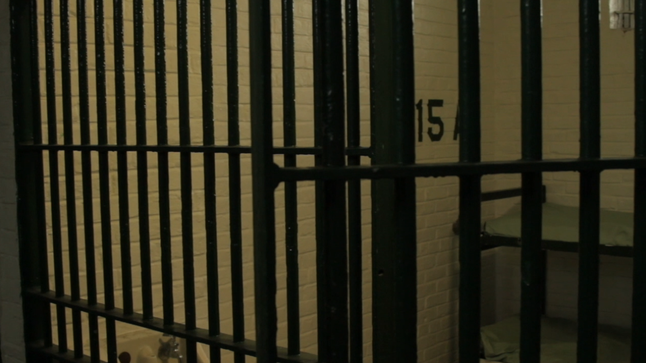 Two Inmates Caught After Breaking Out Of Henry Co Jail Through The Ceiling