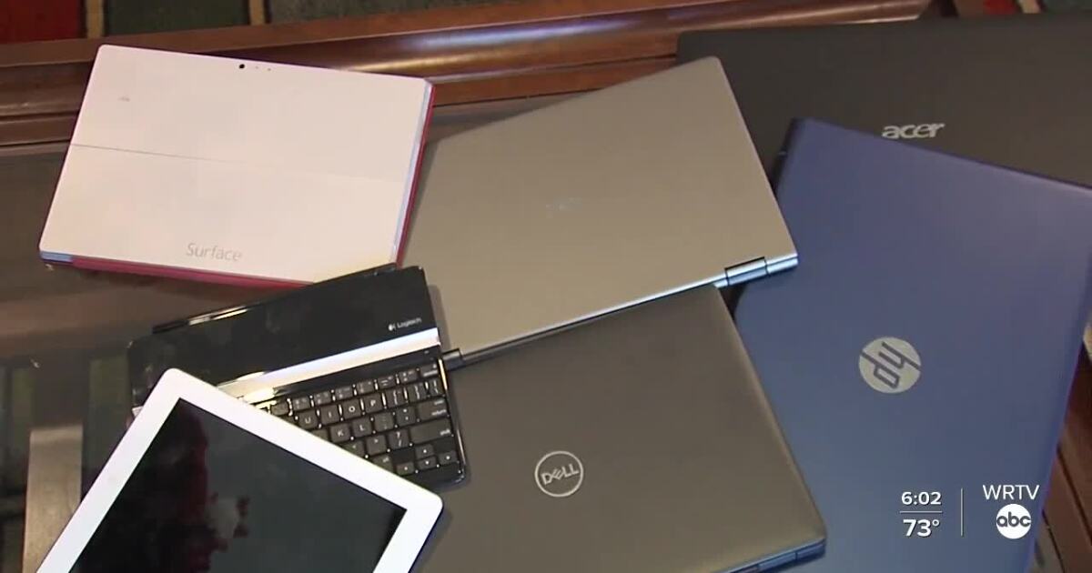 Woman working to establish computer lab for Afghan refugees