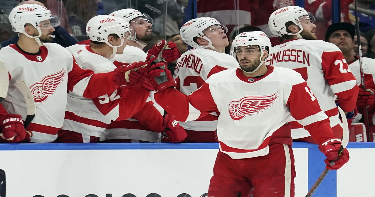Robby Fabbri scores in OT, Red Wings beat Canadiens 4-3