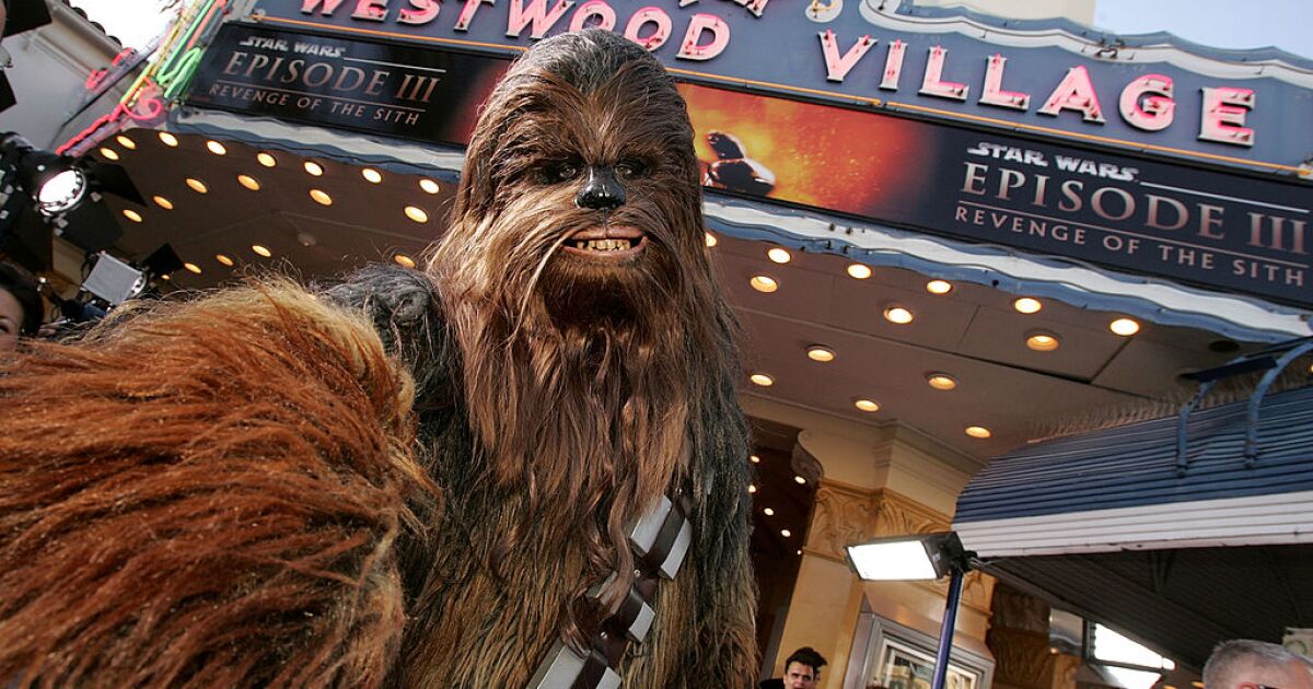 Actor known for playing Chewbacca in 'Star Wars' has died