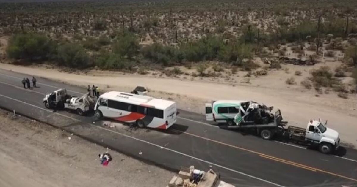 16 dead, 14 others injured following deadly crash near US-Mexico border