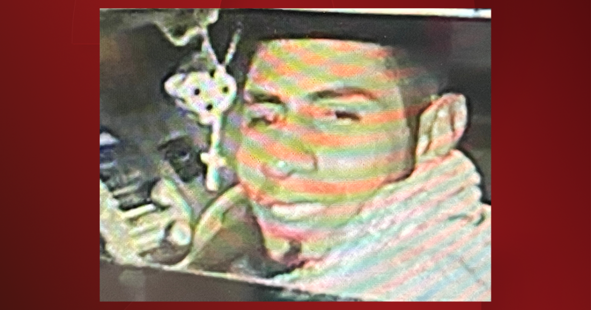 Wagoner police search for man suspected of climbing into stranger's trunk Wagoner police search for man suspected of climbing into stranger's trunk