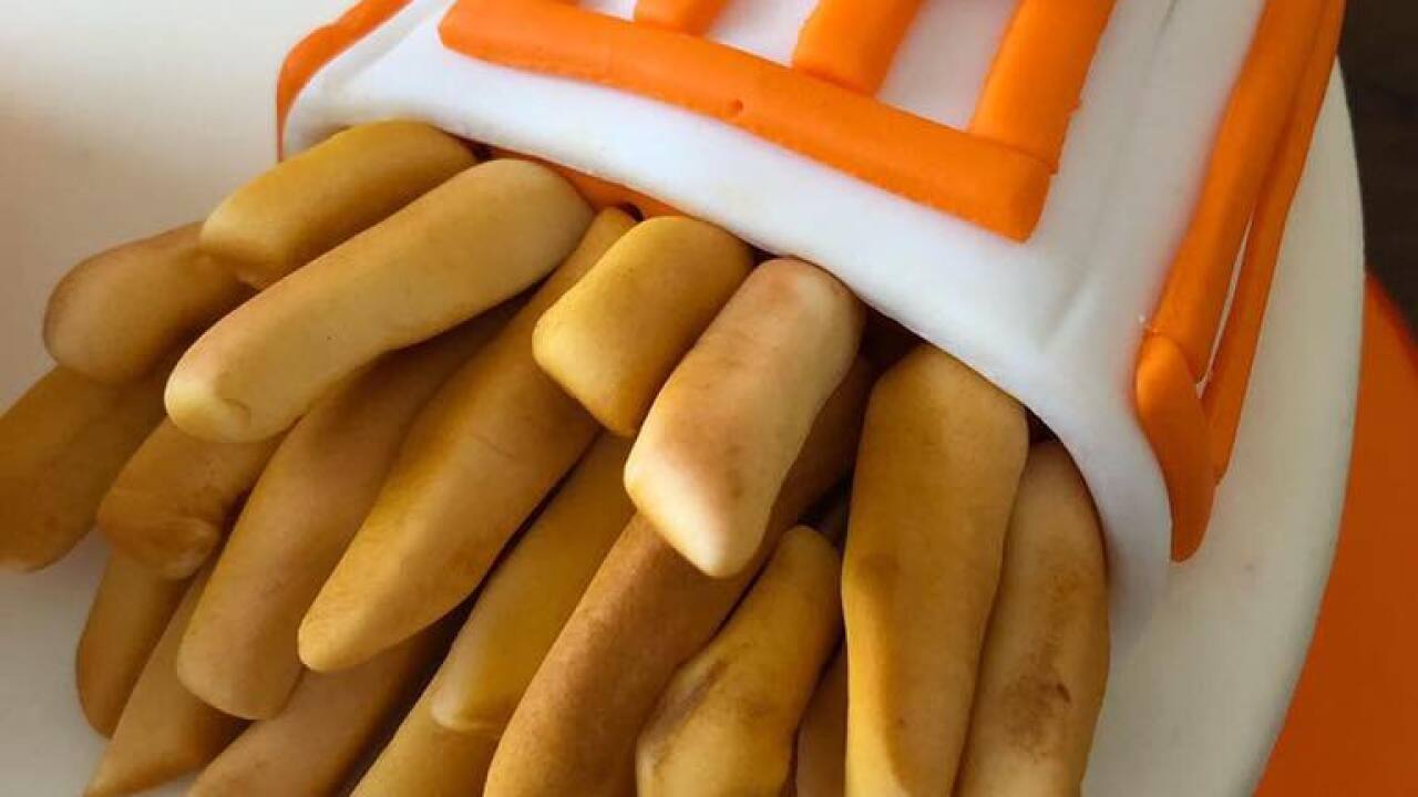 WHATA-CAKE: Houston-based baker creates Whataburger cake
