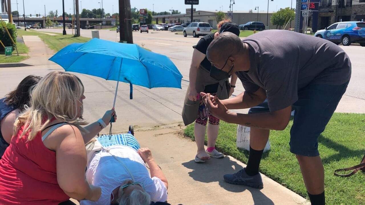 Act Of Kindness Goes Viral