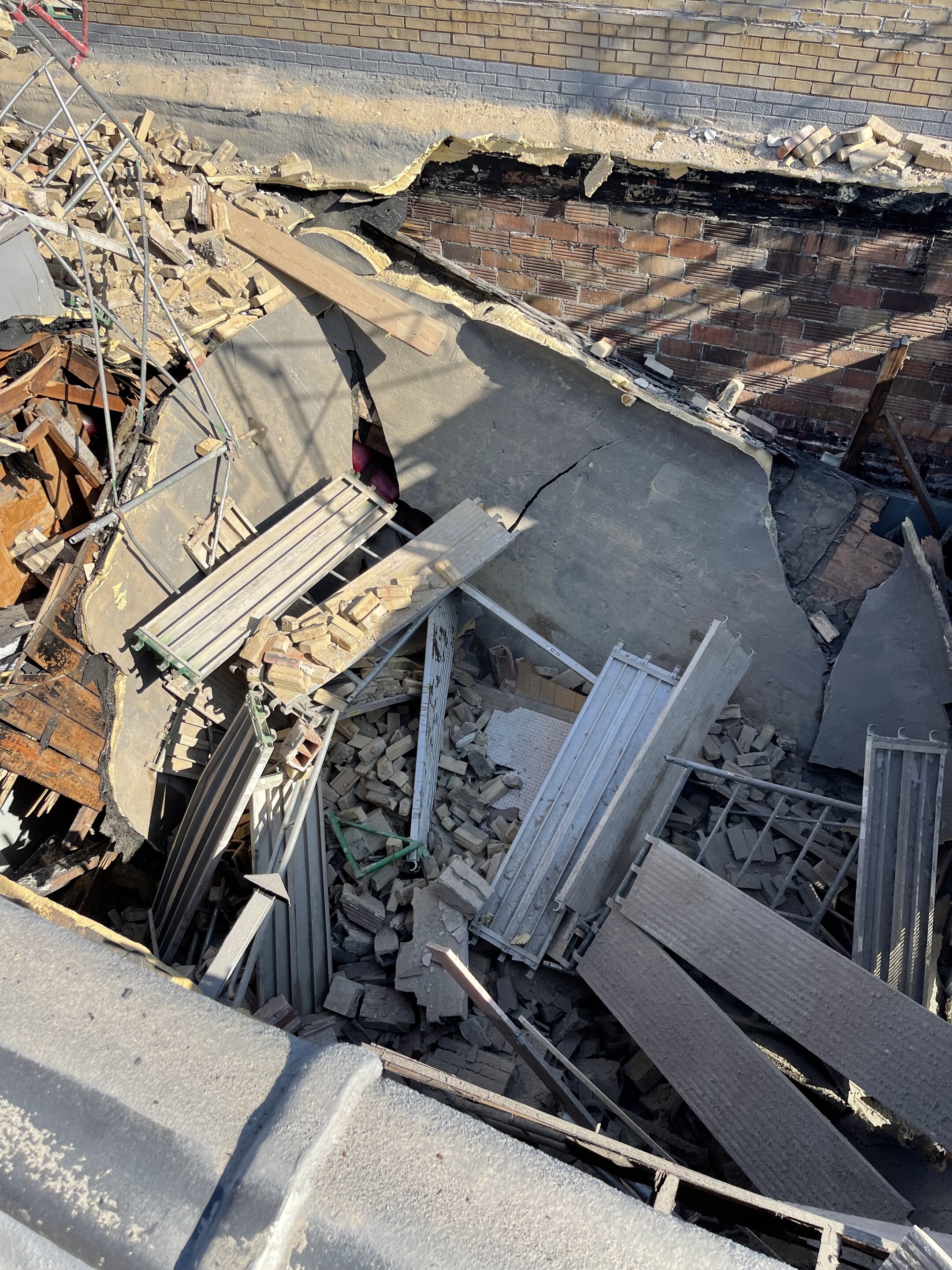 Elyria demolition goes wrong, damaging multiple buildings in collapse
