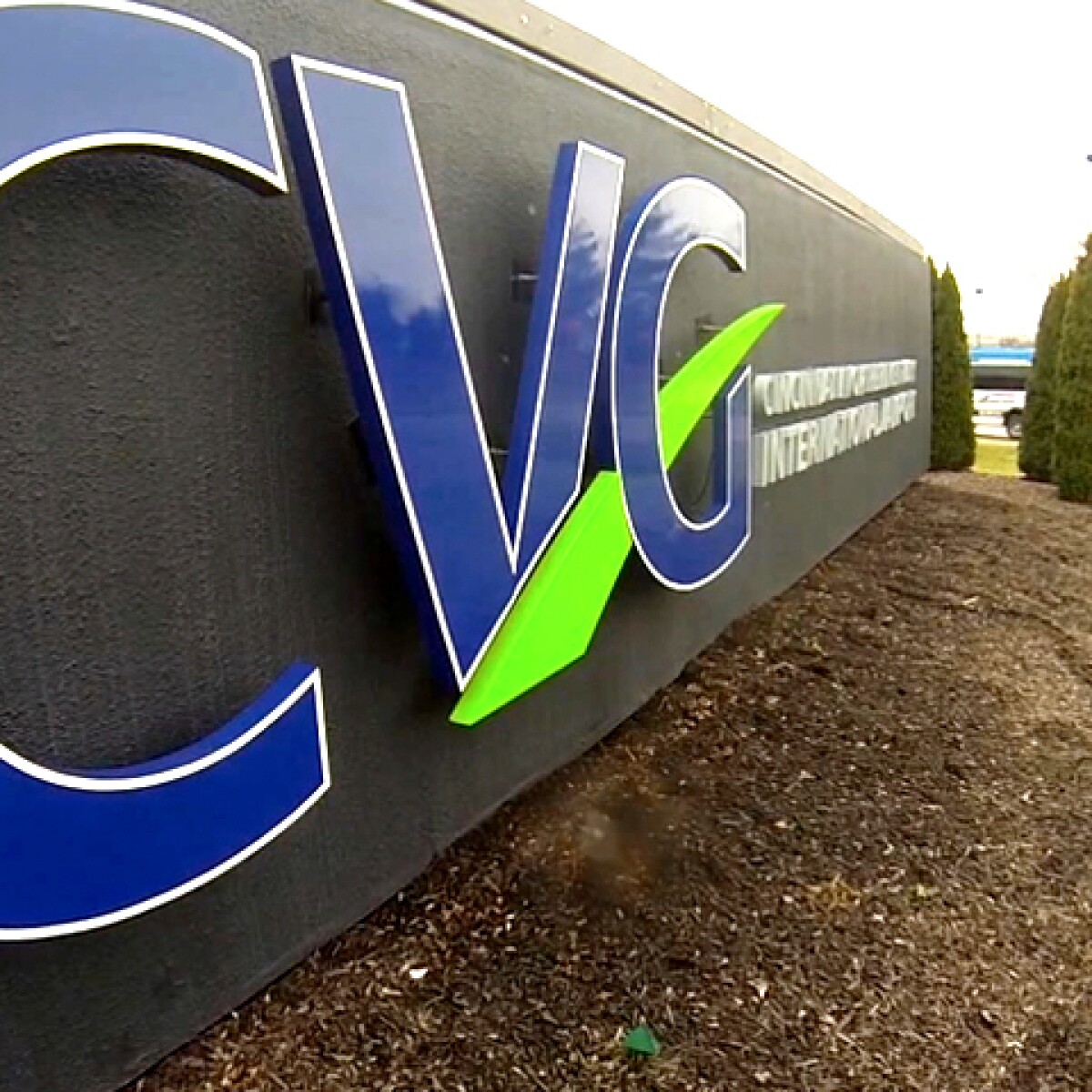 9 signs CVG is an airport on the rise after having its best month ever