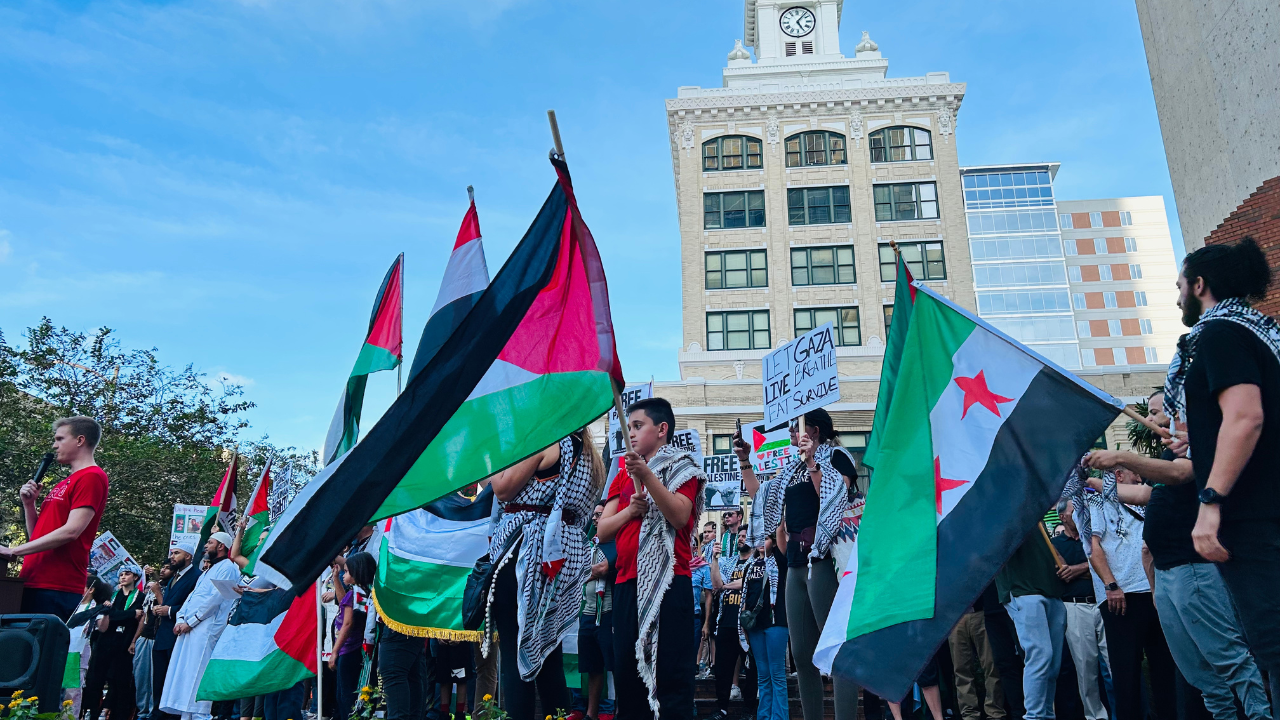 In solidarity with Gaza, hundreds march through downtown Tampa In solidarity with Gaza, hundreds march through downtown Tampa